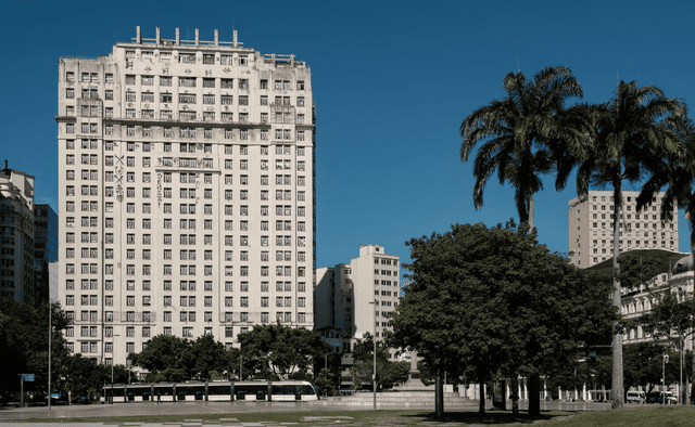 ¿Cuál fue el primer gran rascacielos de Sudamérica? Fue construido hace ...